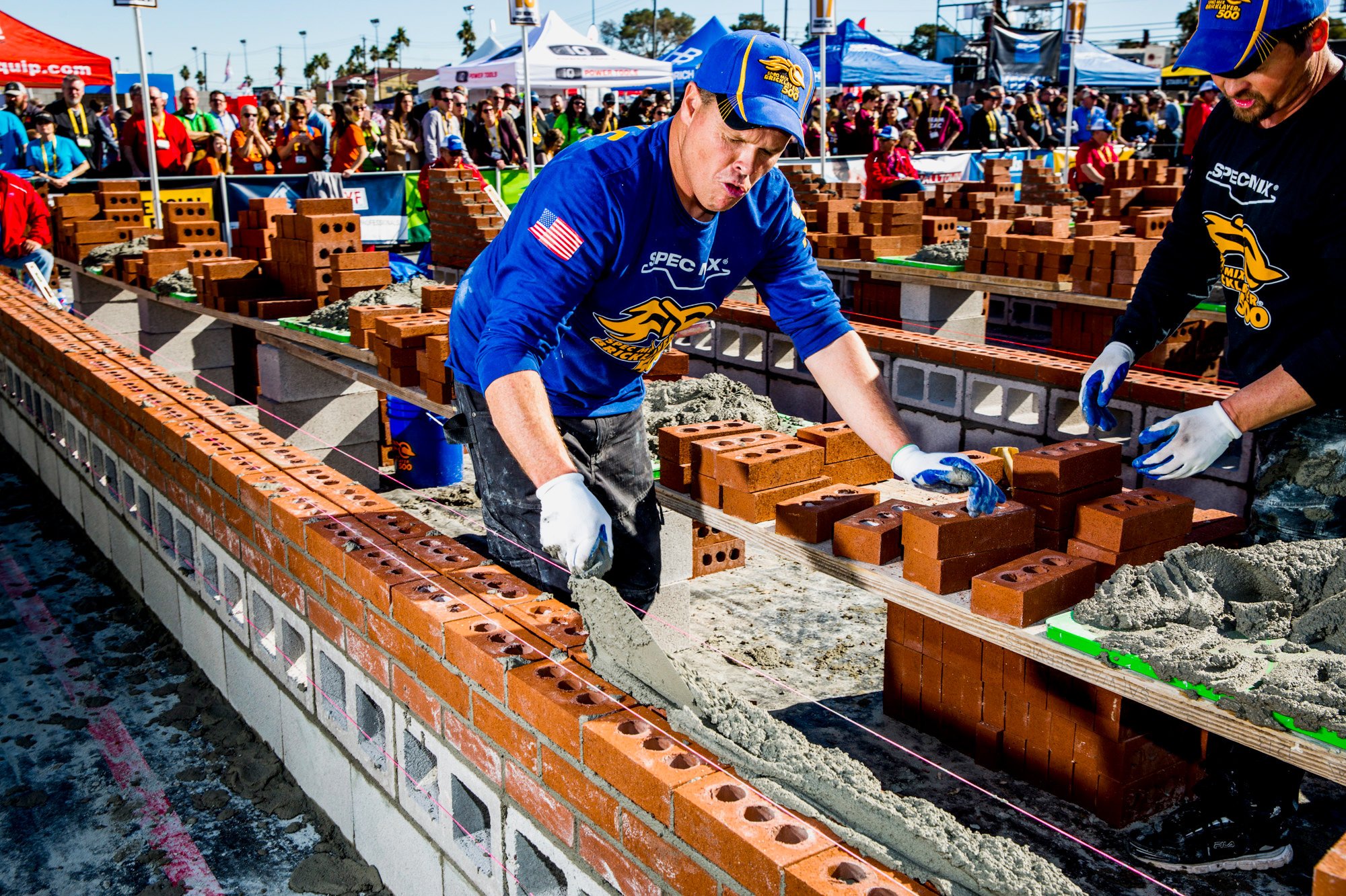 Who's the better bricklayer, a robot or a human? - Contractor Supply ...